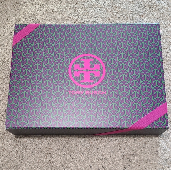 Tory Burch | Other | Tory Burch Gift Box | Poshmark